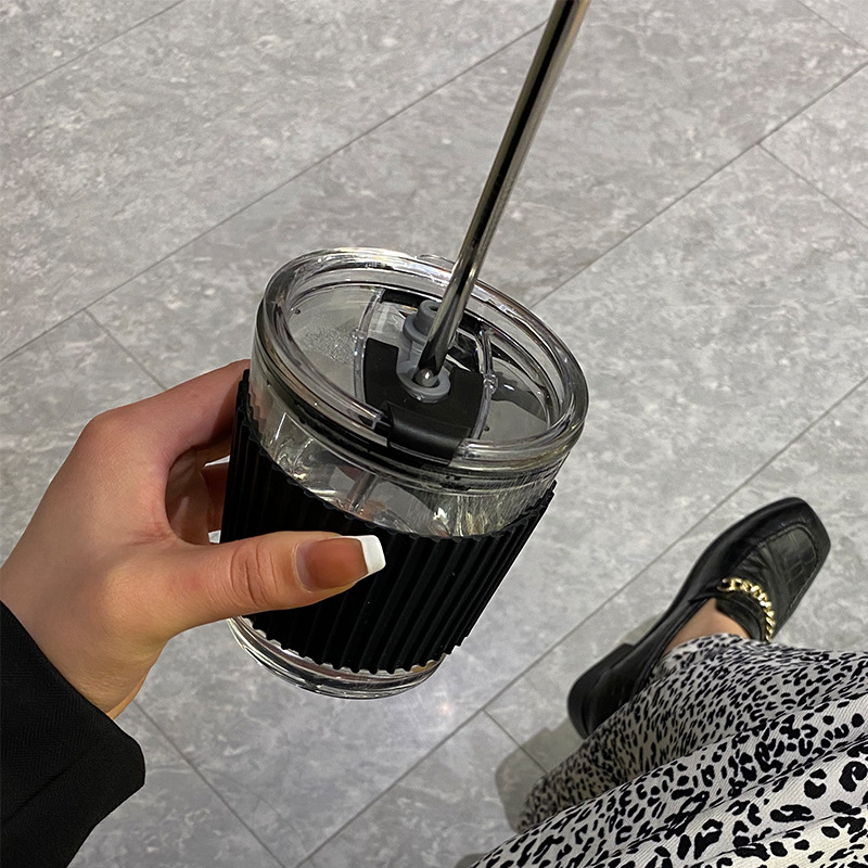 Classic clear glass coffee cup